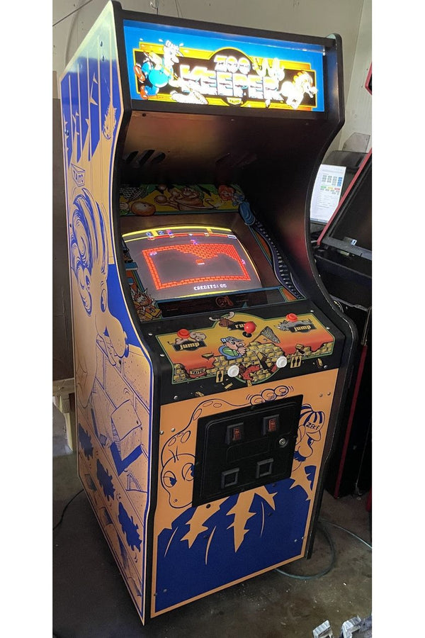 Taito Reproduction Cabinet – LAB Arcades